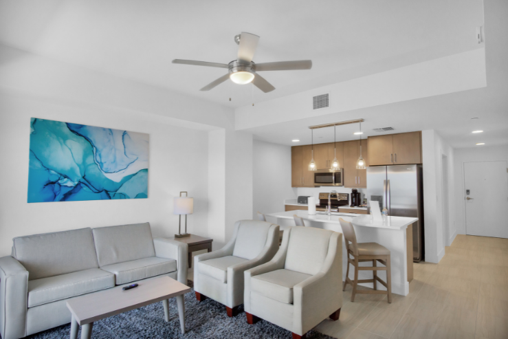 The Avalon Club - Stash Hotel Rewards