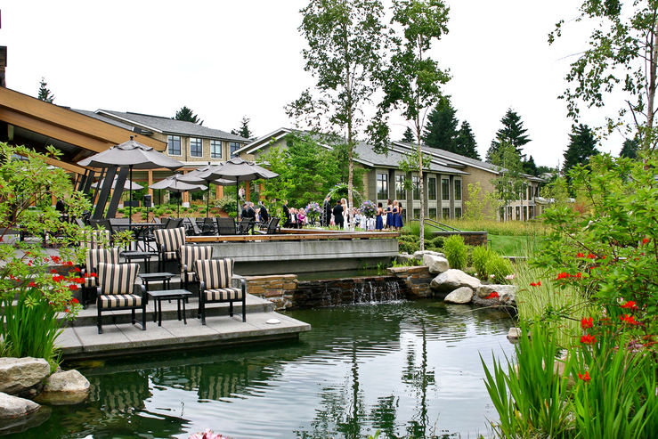 Cedarbrook Lodge - Stash Hotel Rewards