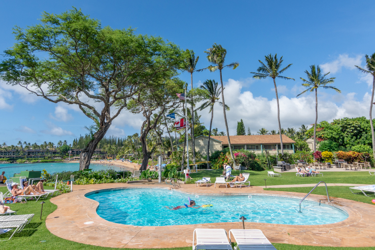 Napili Surf Beach Resort - Stash Hotel Rewards