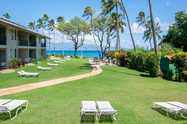 Napili Surf Beach Resort - Stash Hotel Rewards