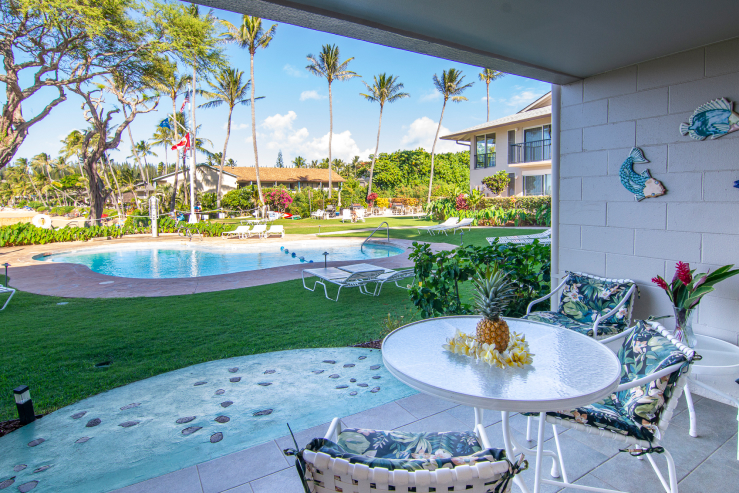 Napili Surf Beach Resort - Stash Hotel Rewards