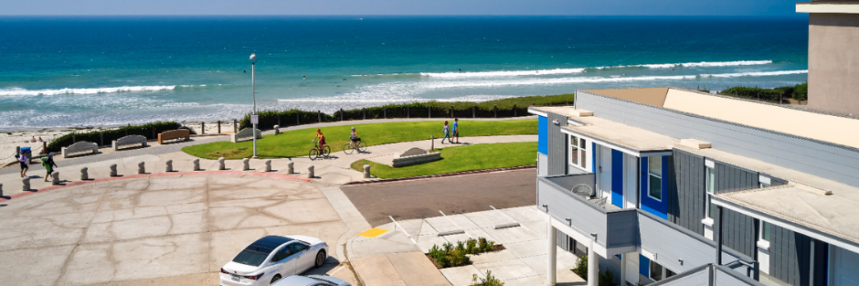 Pacific View Inn - Stash Hotel Rewards