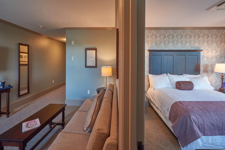 The Groton Inn - Stash Hotel Rewards